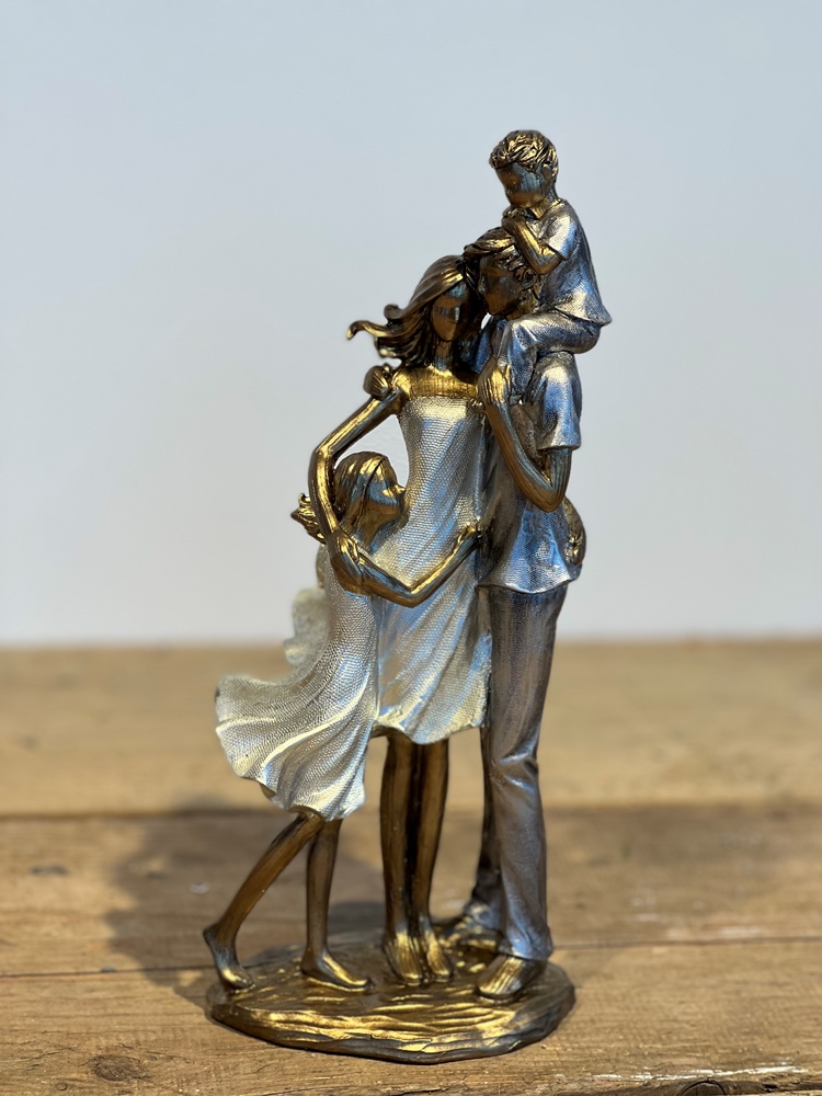 Figurur Familja - Reinfann